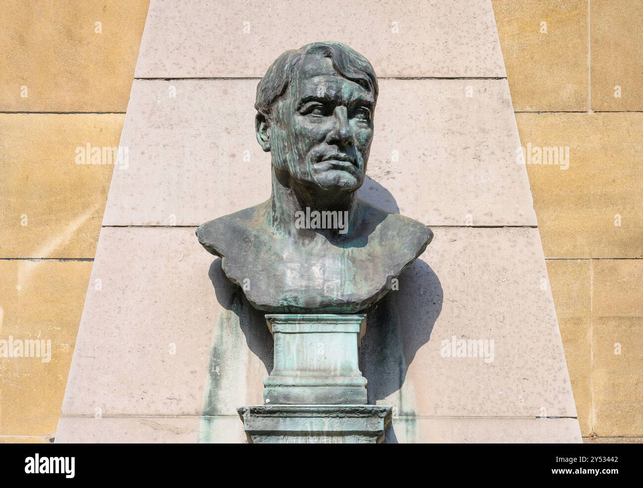 Harmsworth hi-res stock photography and images - Alamy