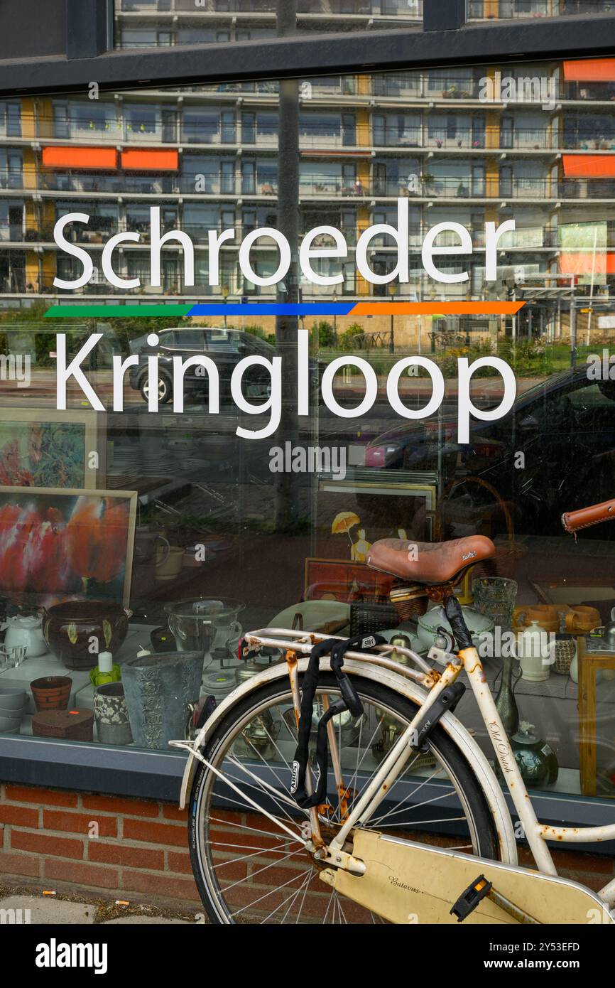 Schroeder kringloop hi-res stock photography and images - Alamy