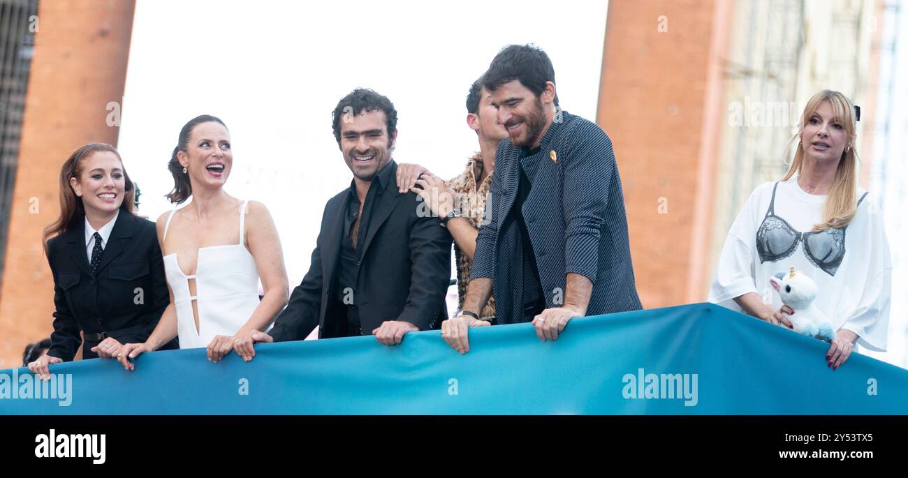 Blanca Suarez, Aitana Sanchez-Gijon, Borja Luna, Manu Rios, Alfonso Bassave and Najwa Nimri ...