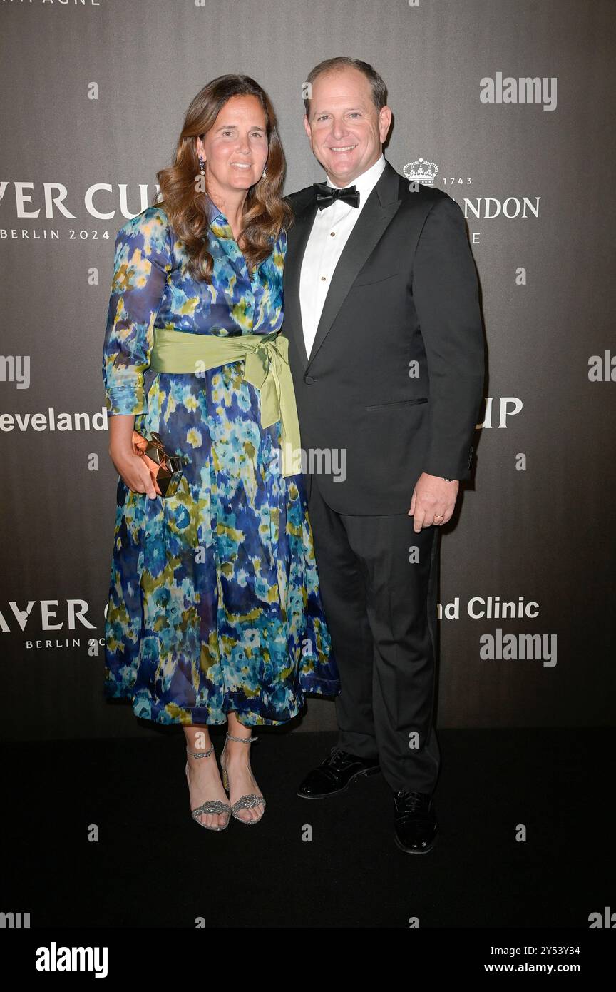 Mary Joe Fernandez mit Ehemann Anthony Lewisohn Godsick bei der ...