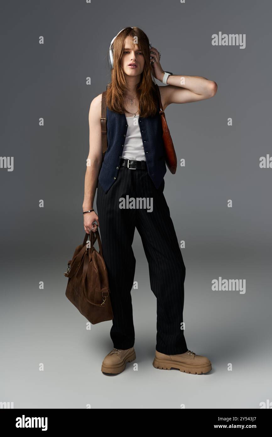Fashion model standing in iconic hi-res stock photography and images ...