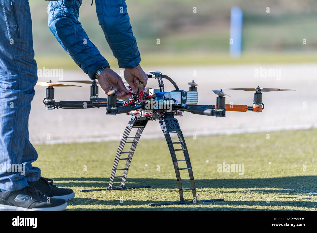 Toy rc helicopter propellers hi-res stock photography and images - Alamy