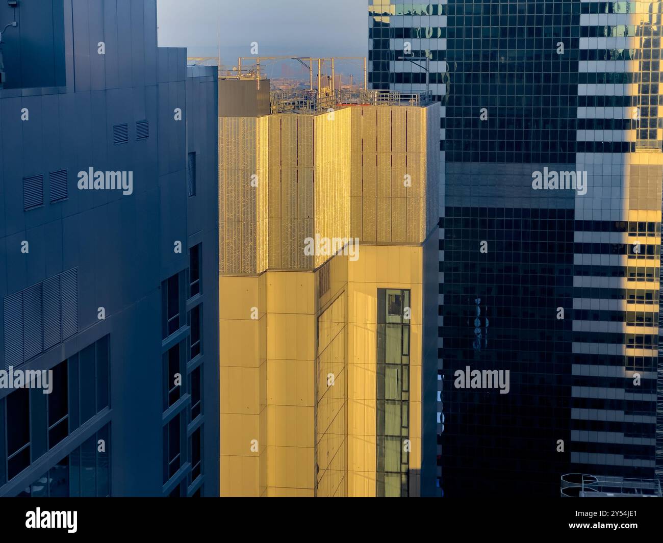 Sunlight hits the buildings in NYC Stock Photo - Alamy