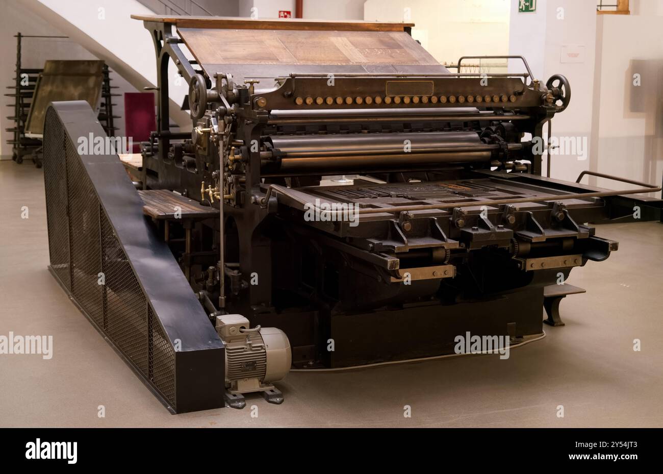 20th century printing machine hi-res stock photography and images - Alamy