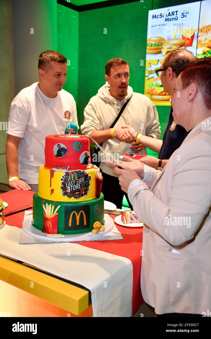 Max Kruse, Aaron Troschke, Oliver Mix und Melanie Paepke beim Grand ...