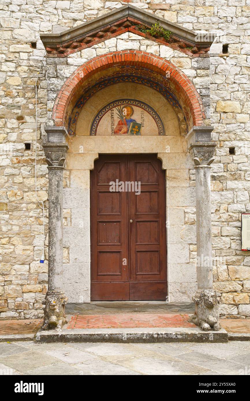 Vertine comes enclosed in its walls difensive.In originally wall ...