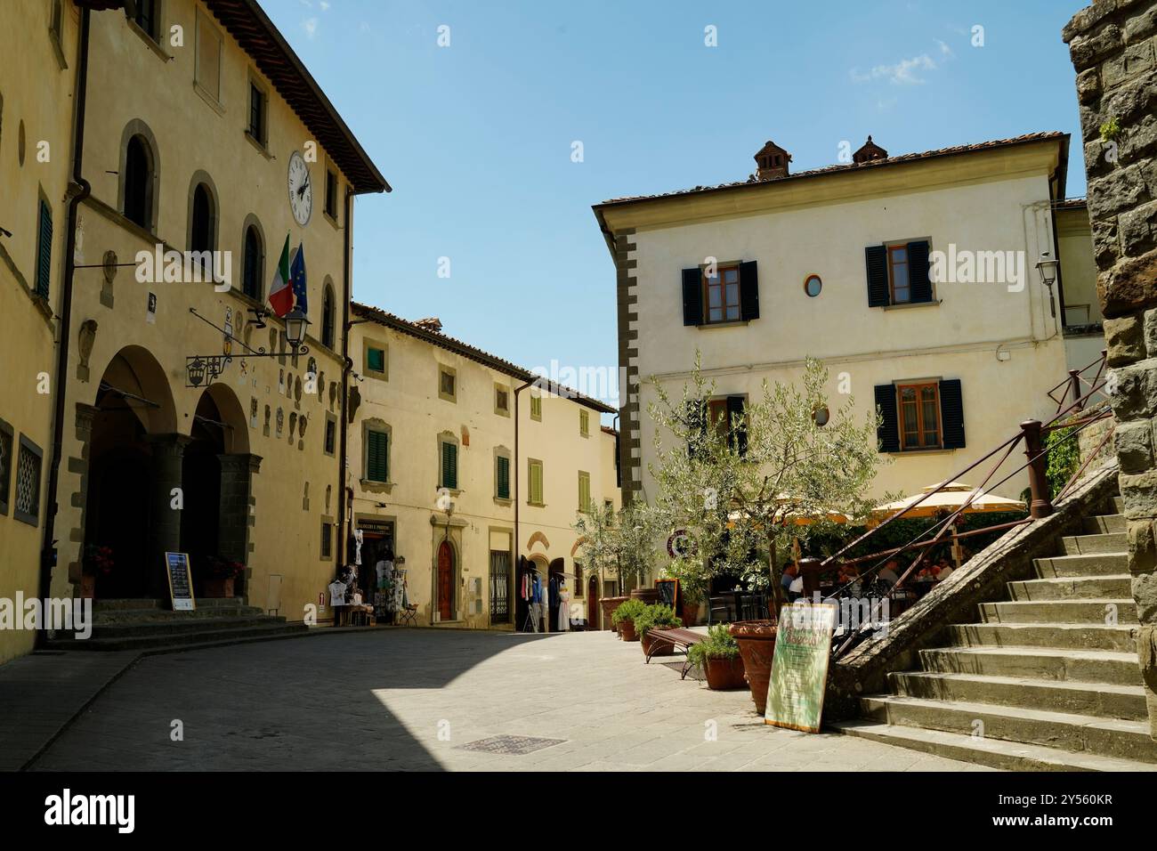 medieval village of Radda in Chianti, history, traditions and wine ...