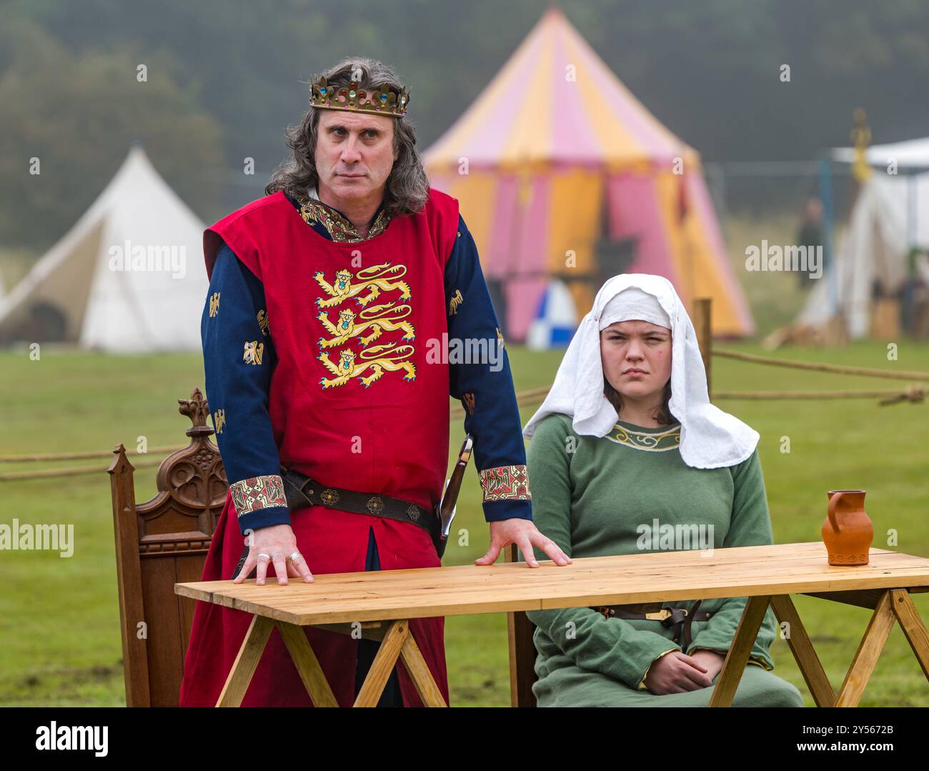 Re-enactors in Medieval costume play King Edward I at Siege of Dirleton ...