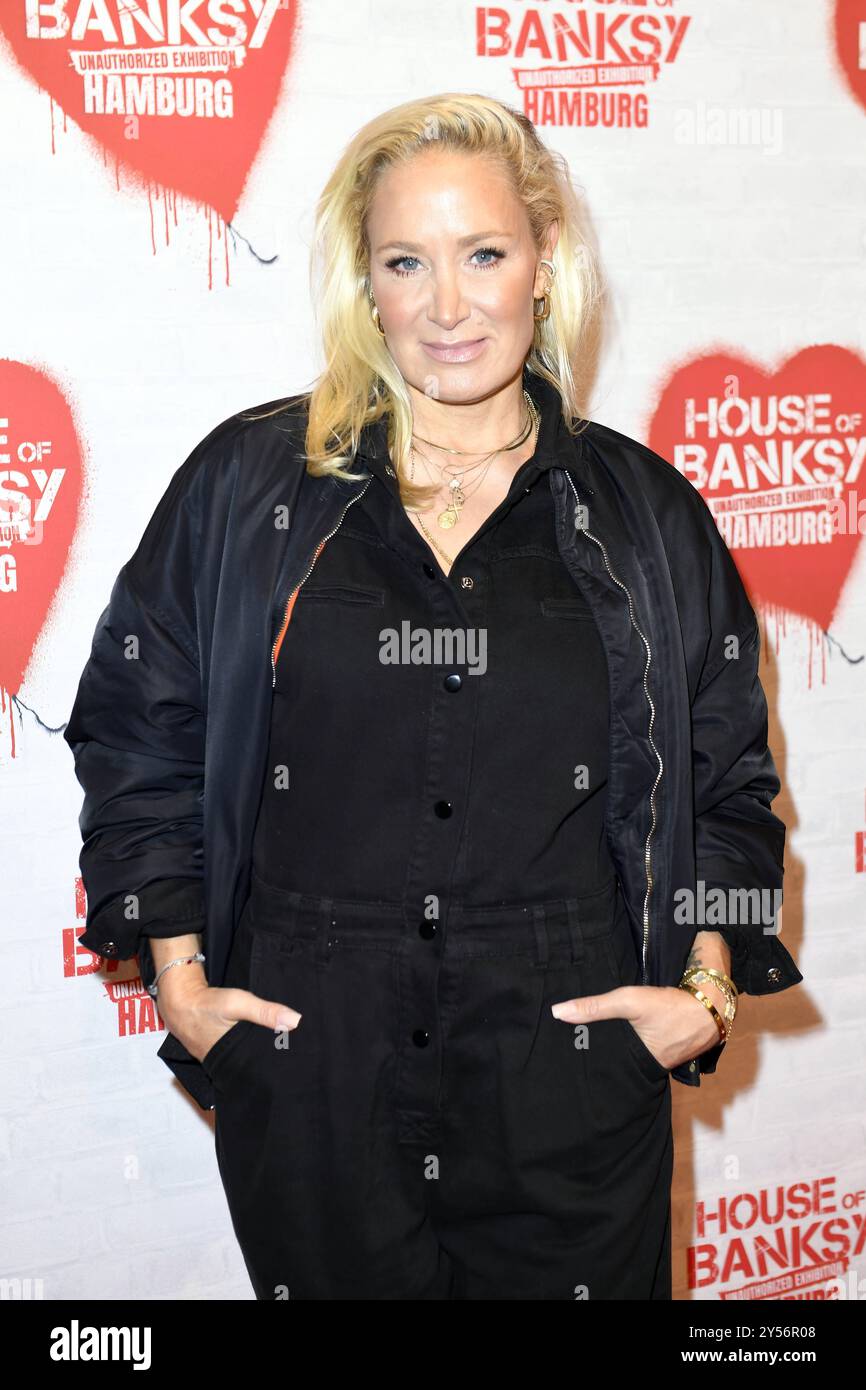 Janine Kunze bei der Opening der Ausstellung House of Banksy in Hambzrg ...