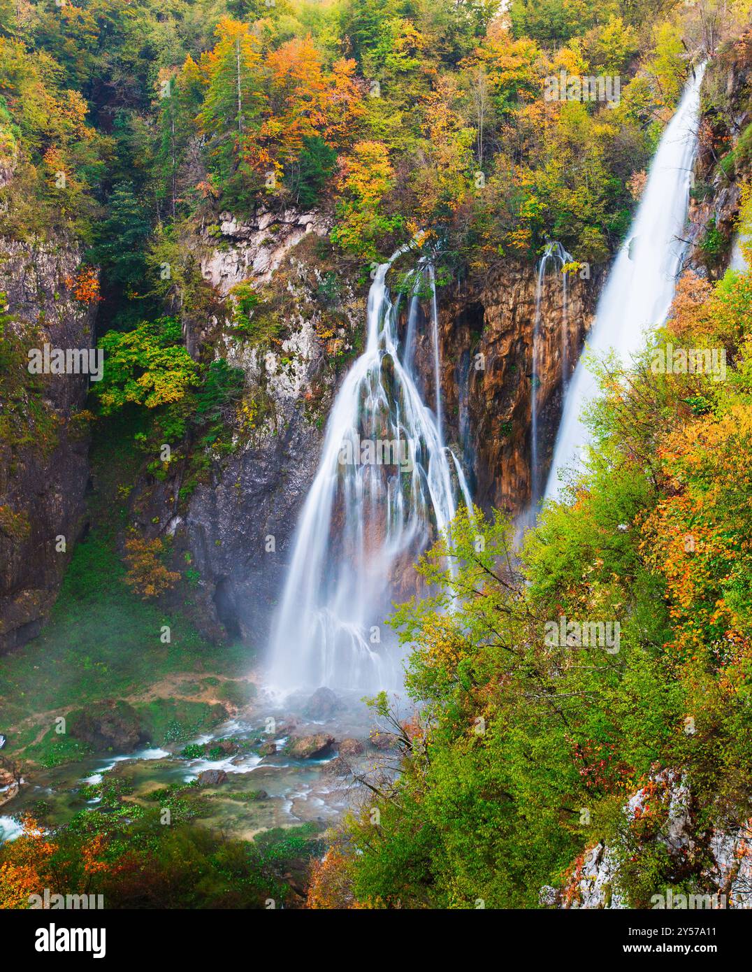 Scenic Autumn Waterfall in Serene Forest Setting of Plitvice Lakes ...