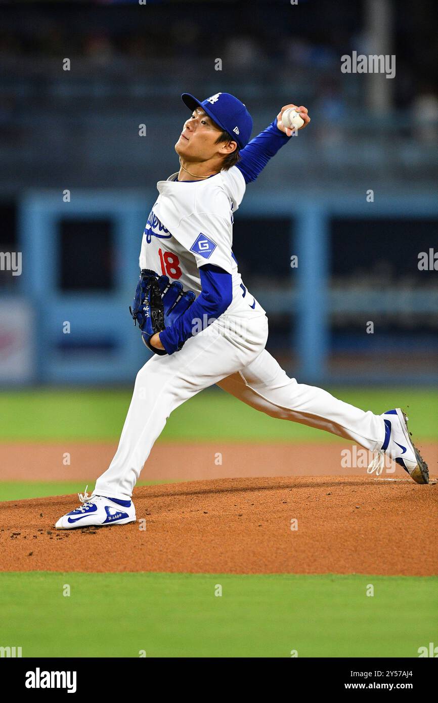LOS ANGELES, CA - SEPTEMBER 10: Los Angeles Dodgers pitcher Yoshinobu ...