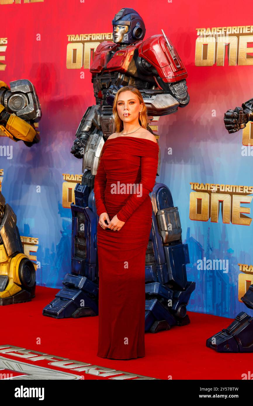 Scarlett Johansson attends the Transformers One European Premiere at ...