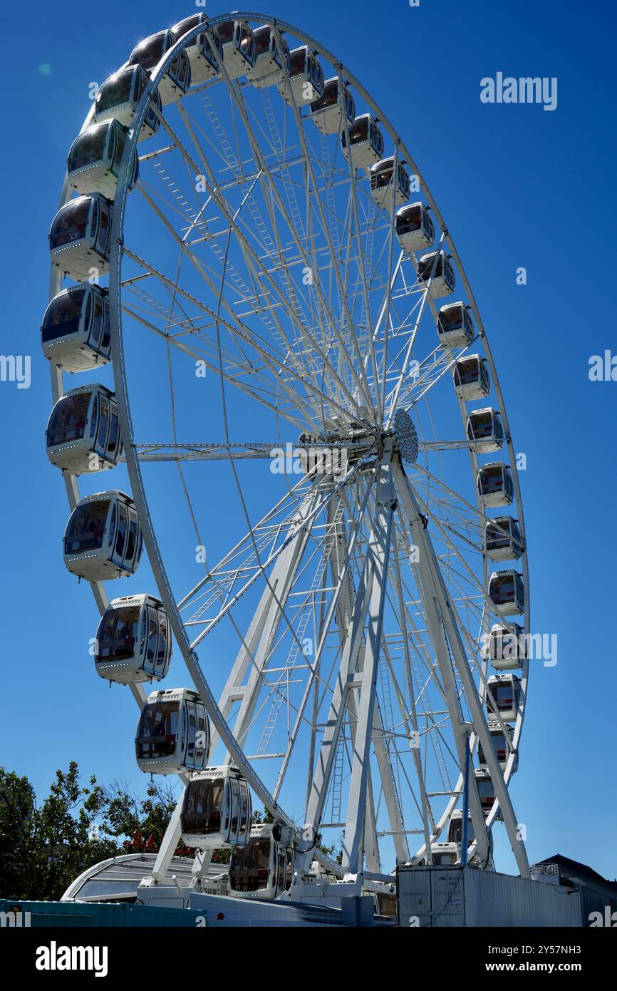 The SkyStar Ferris Wheel at Fisherman’s Wharf Stock Photo - Alamy