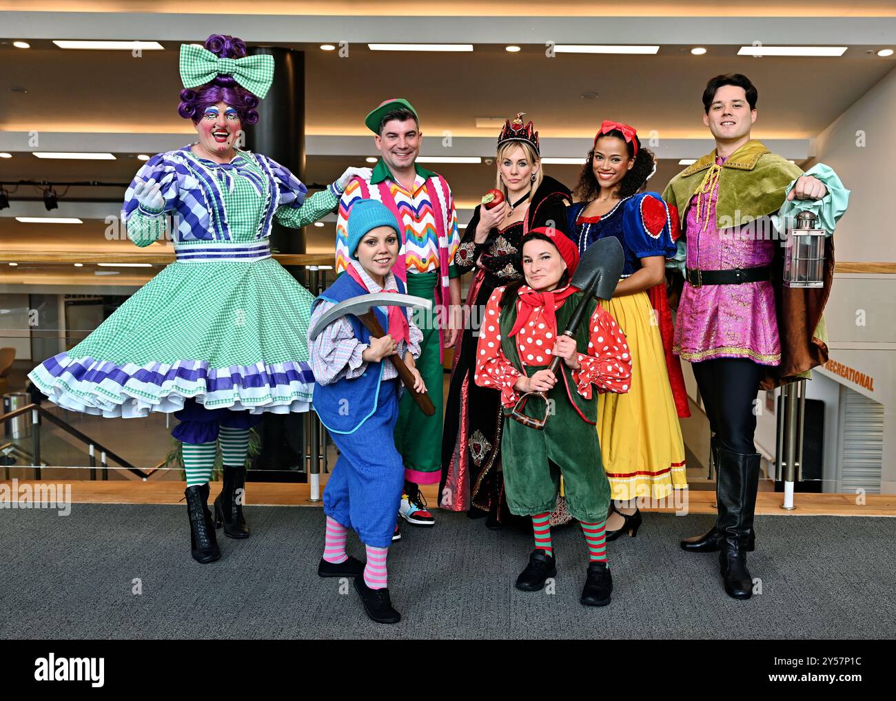 LONDON, ENGLAND: 19th September 2024: Maria Popska and Kate Meczynksa ...