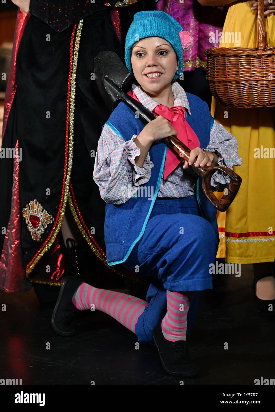 LONDON, UK. 19th Sep, 2024. Maria Popska - Dwarf attends the Fairfield ...