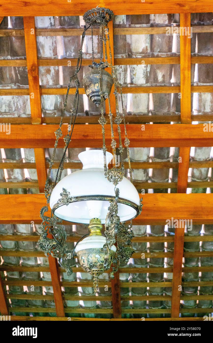 Lamps hanging roof tile hi-res stock photography and images - Alamy