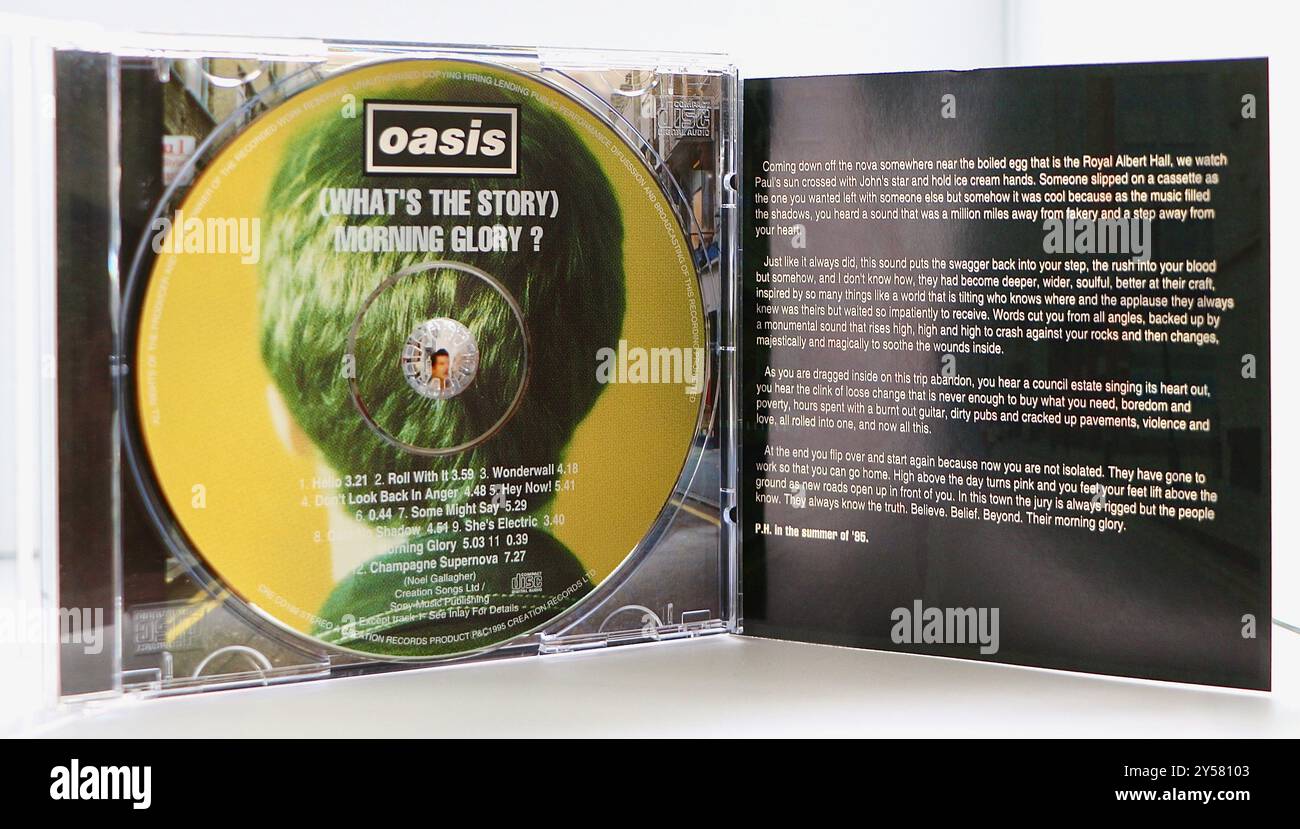 Photo of the original 1995 CD (What's the Story) Morning Glory? by ...