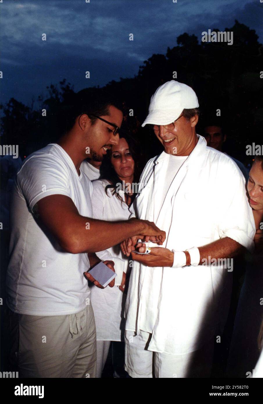 Diddy white party 1998 hi-res stock photography and images - Alamy