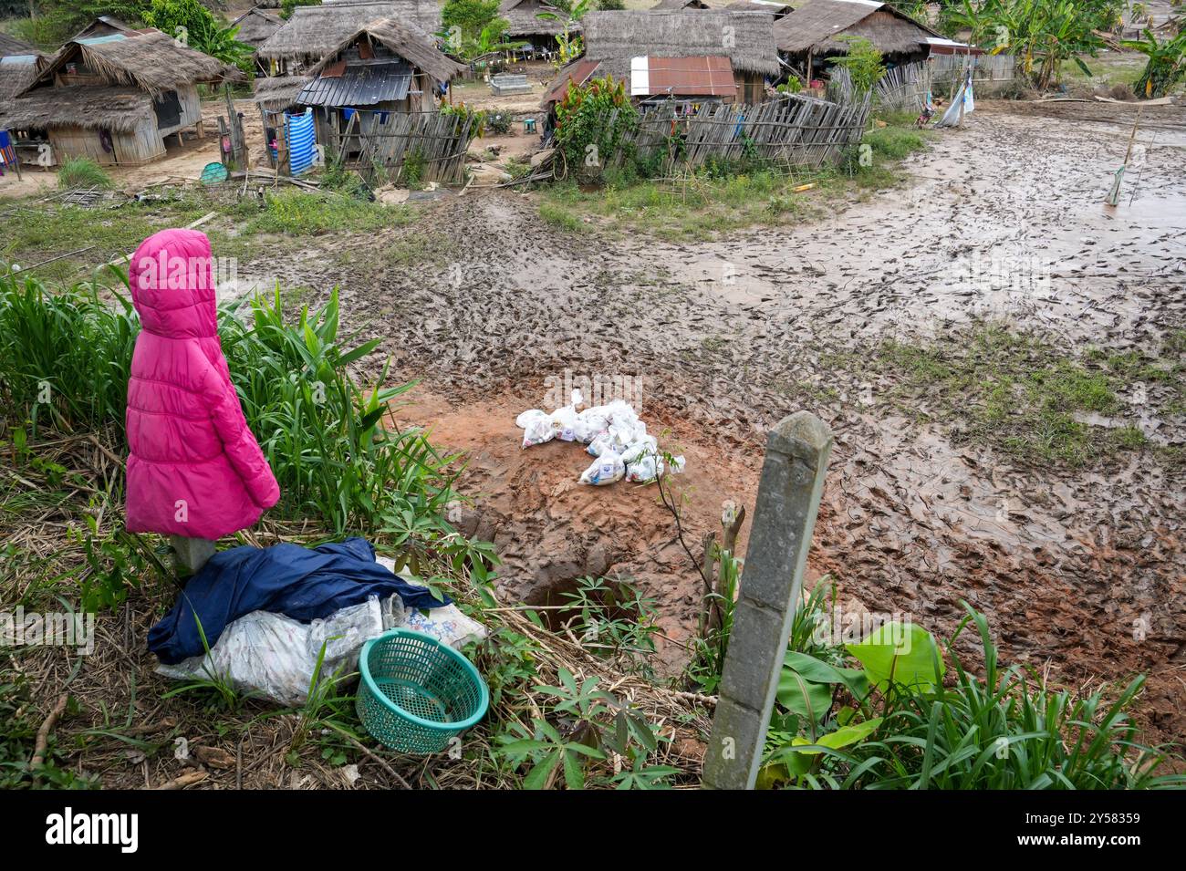 Chiang Rai, Thailand. 17th Sep, 2024. The first necessity bags are seen ...