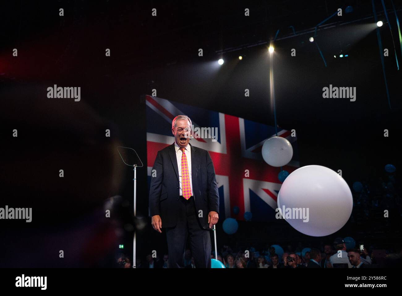 Nigel farage 2024 speech hi-res stock photography and images - Alamy