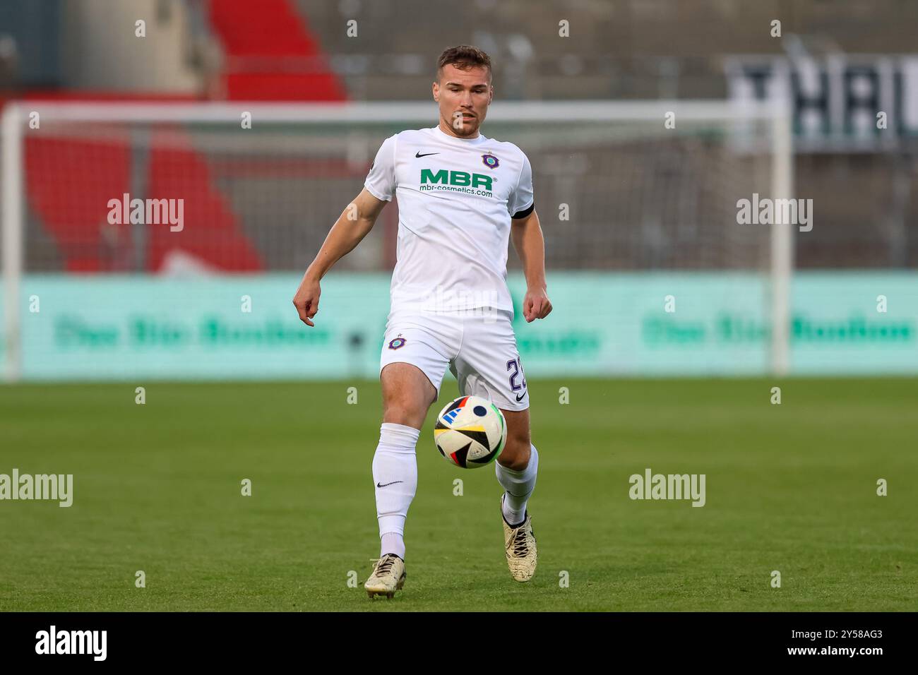 20 09 23 hi-res stock photography and images - Alamy