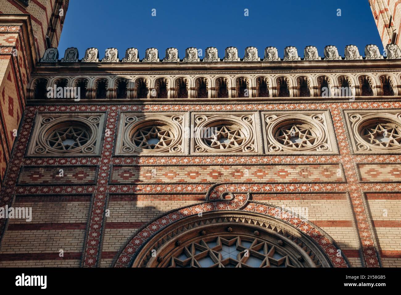 The Dohany Street Synagogue, also known as the Great Synagogue or ...