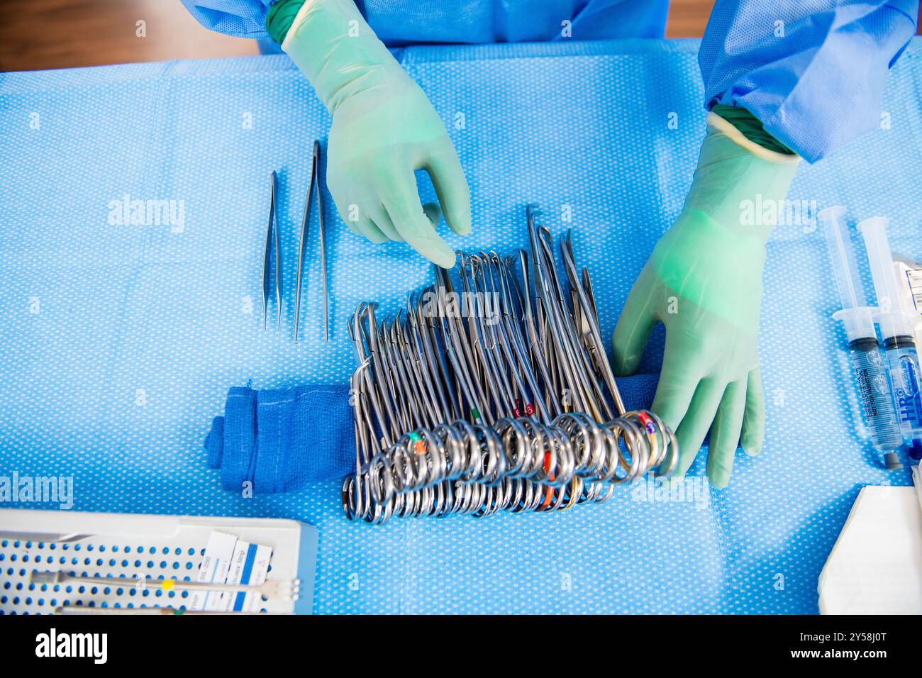 Various surgical tools in an operating room Stock Photo - Alamy