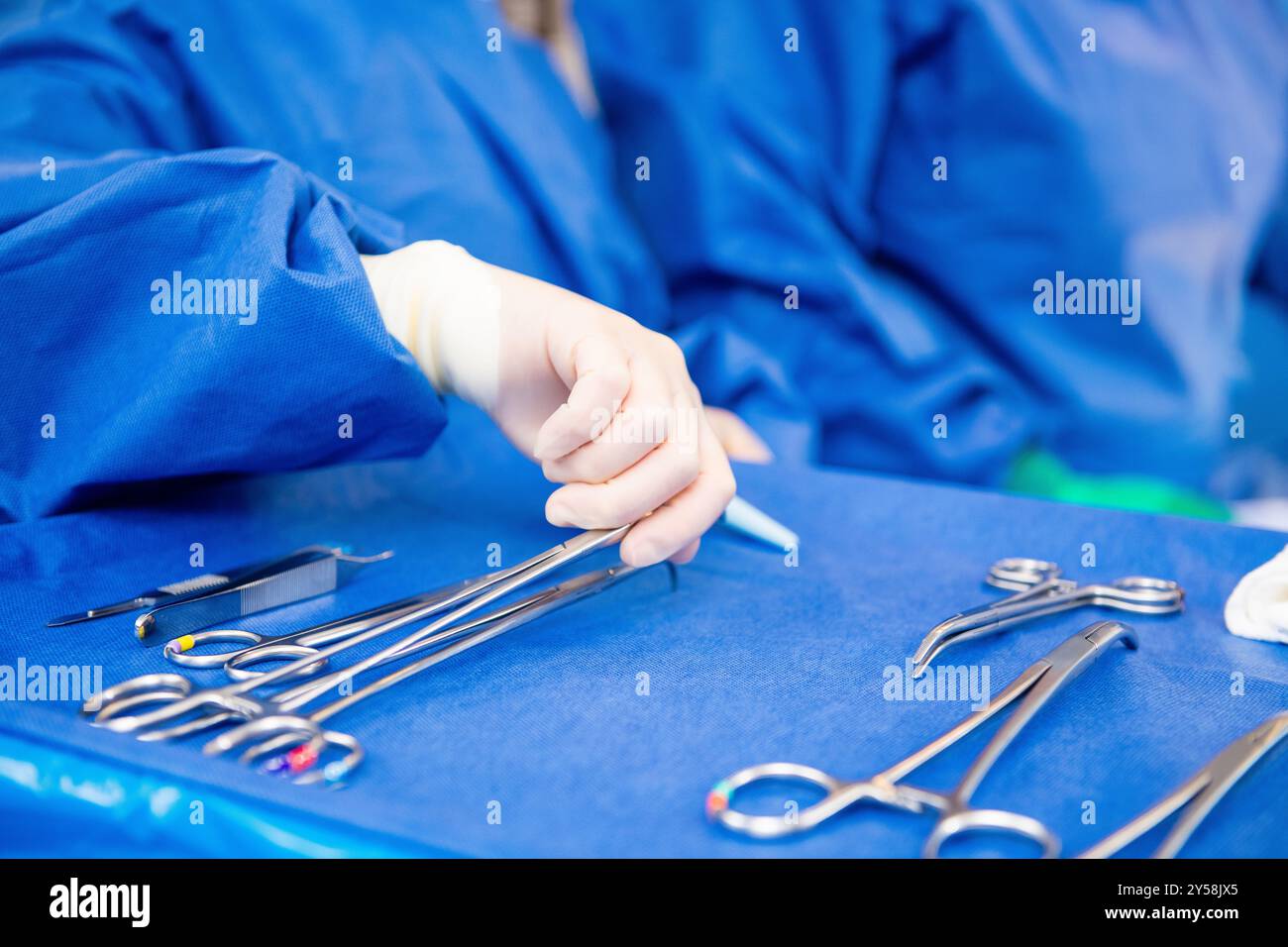 Various surgical tools in an operating room Stock Photo - Alamy