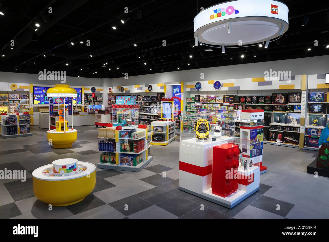 IMAGE DISTRIBUTED FOR THE LEGO GROUP - The LEGO Group announces the grand opening of its new ...