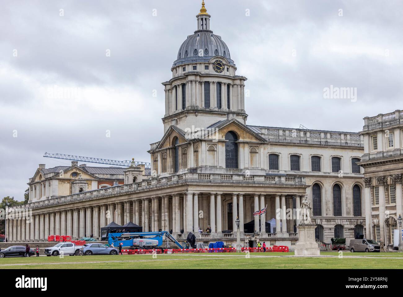 Anthony Bailey Commences Filming on Jurassic Park Stock Photo - Alamy