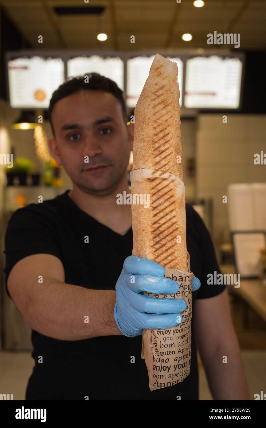 Rollo kebab and tortilla kebab Stock Photo - Alamy
