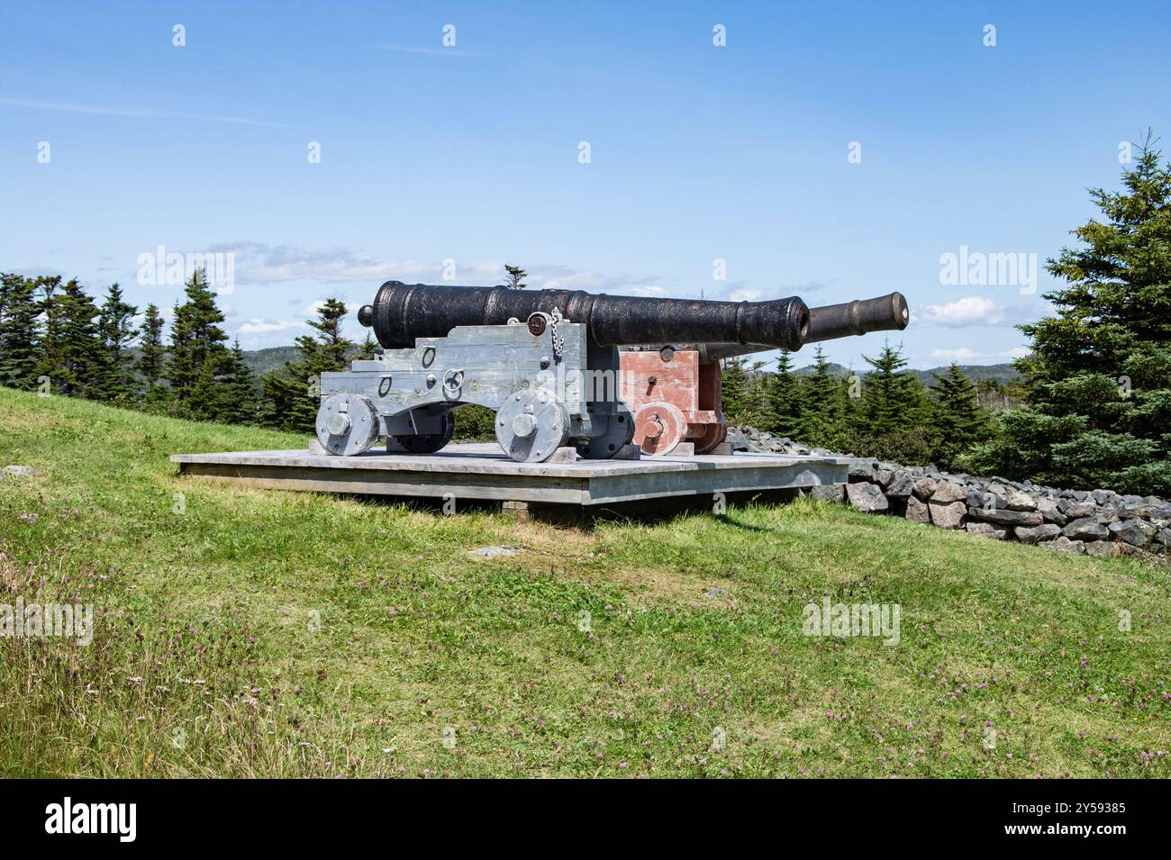 Cannons at Castle Hill National Historic Site in Jerseyside, Placentia ...