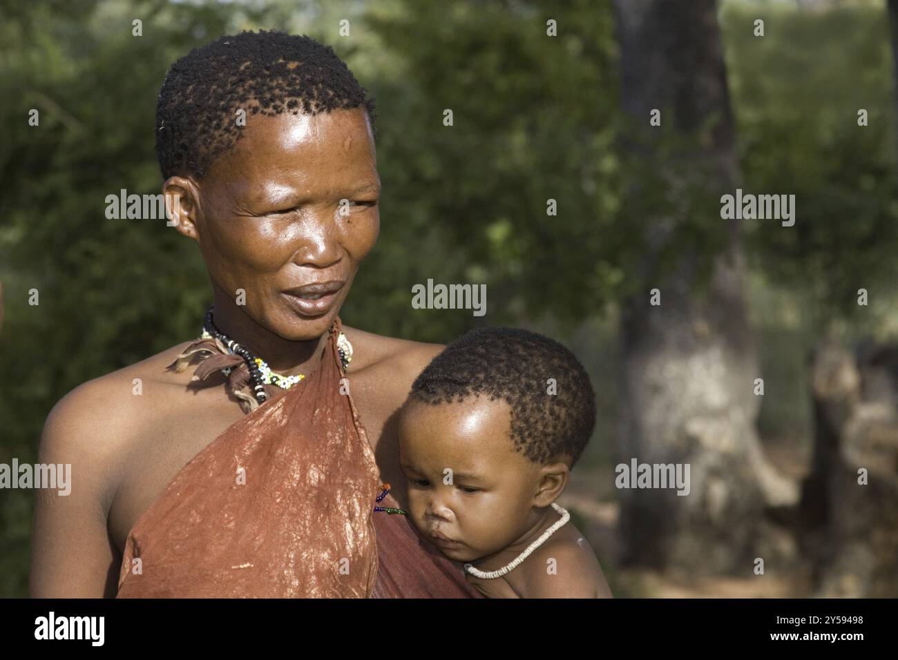Bushman, woman with child, Africa, Namibia, San, Bushmen, Africa Stock ...