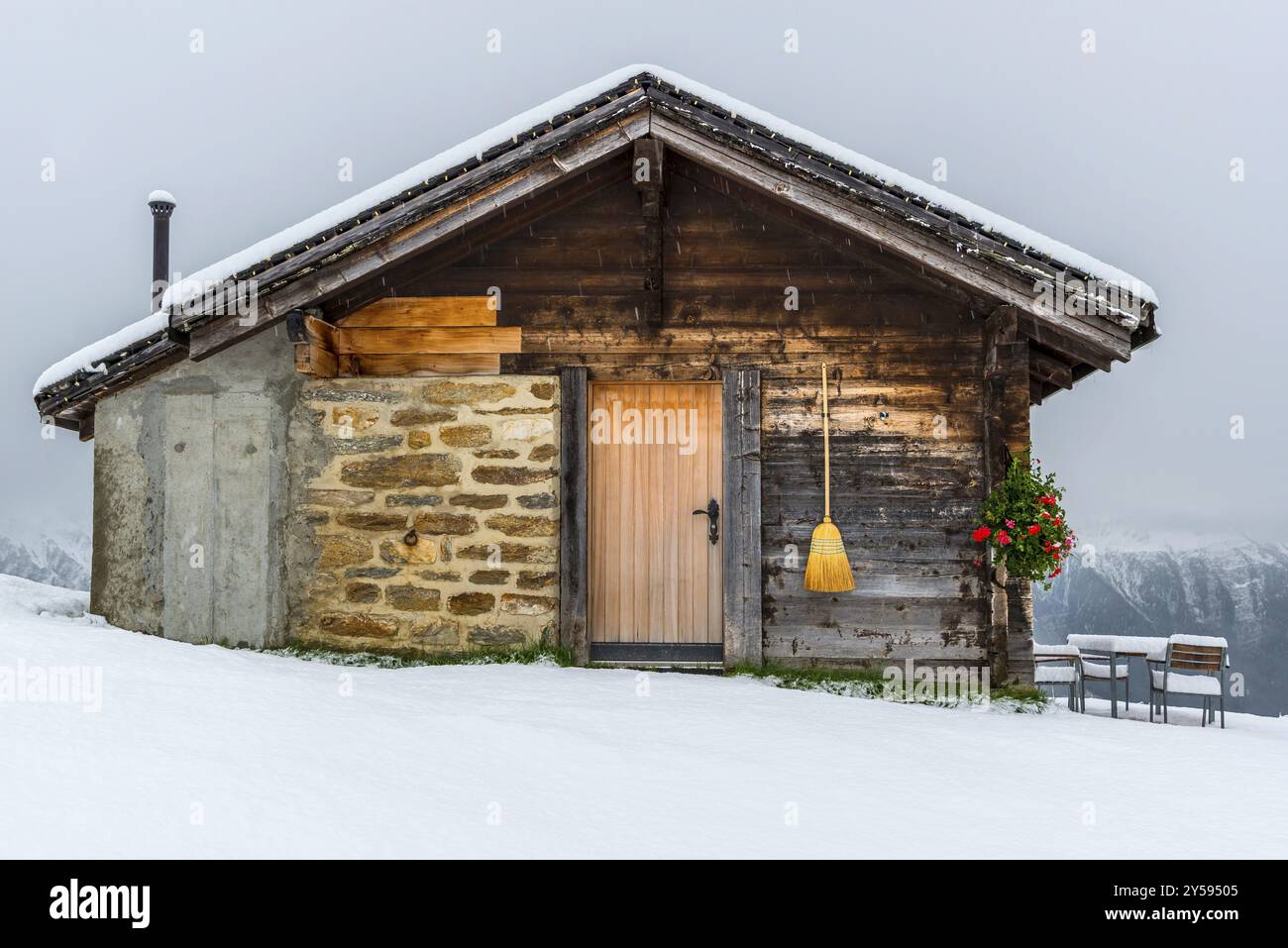 Lovingly decorated mountain hut, wooden hut, alpine hut, picturesque ...