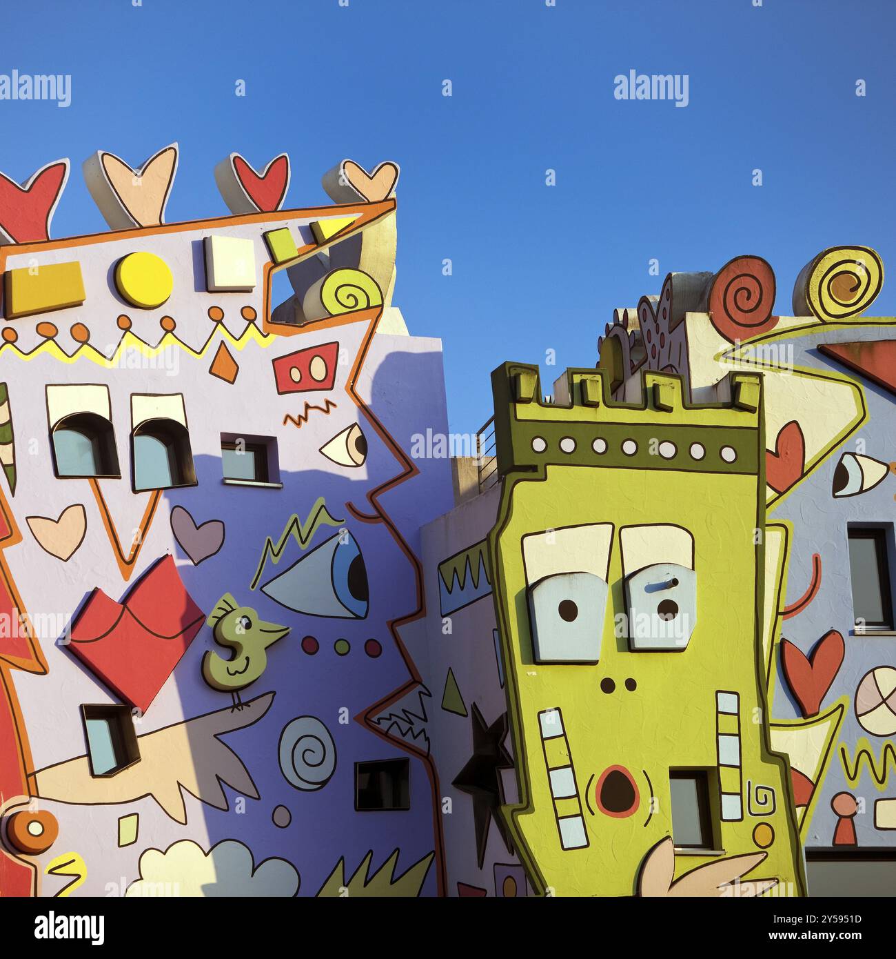 Happy Rizzi House, designed by the artist James Rizzi in pop art ...