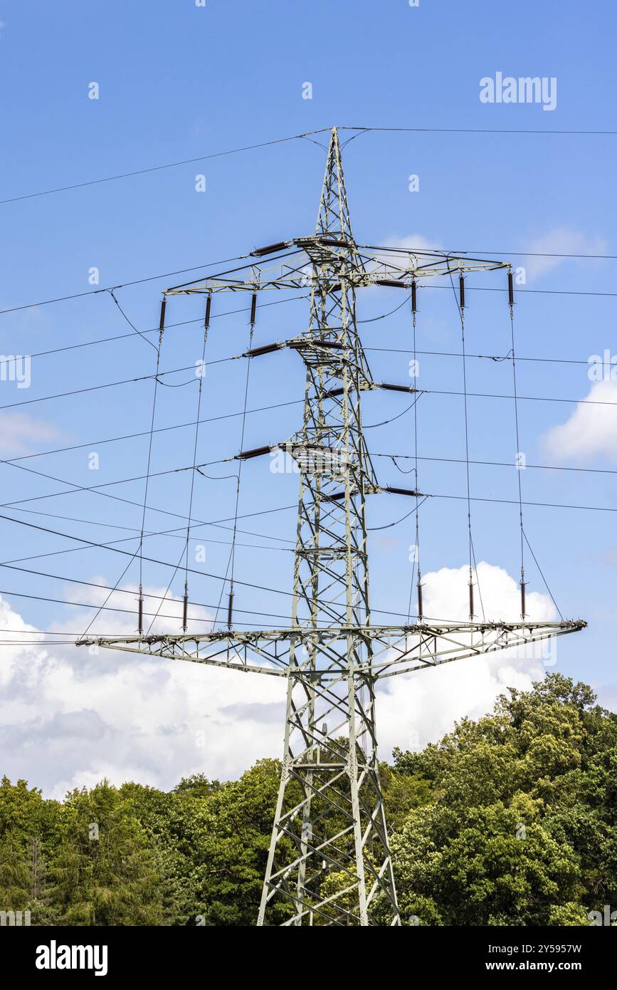 Power transmission High-voltage line Overhead line Stock Photo - Alamy