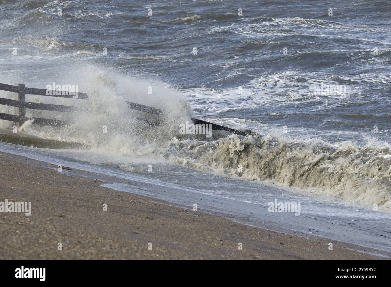 Violent waves and spray on the Dutch coast Stock Photo - Alamy