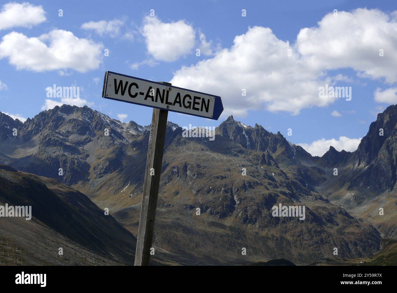 Important information sign Stock Photo - Alamy