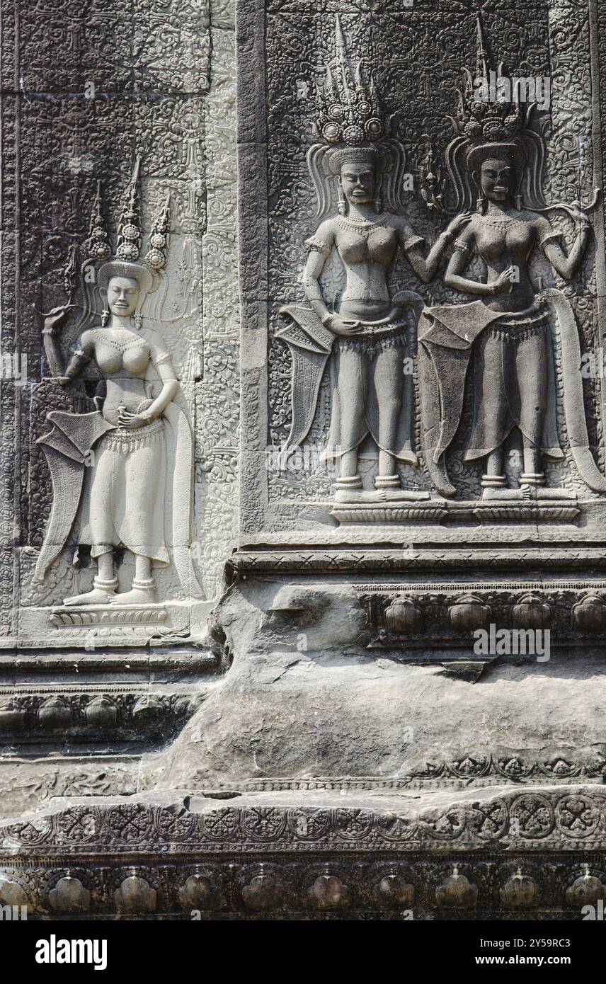 Cambodia ancient khmer stone carvings angkor wat temples cambodia asia ...