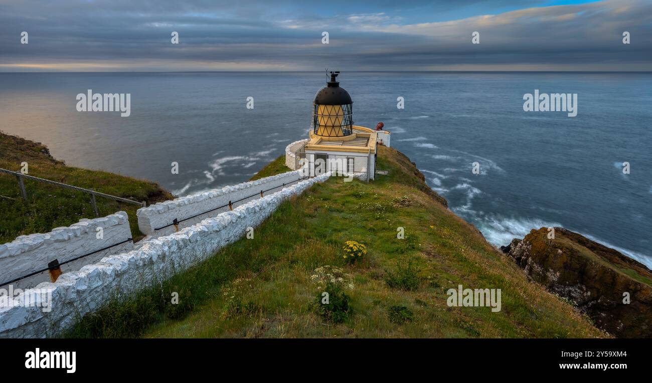 St. Abbs Head Lighthouse Stock Photo - Alamy