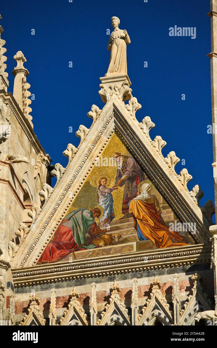 the beautiful Gothic Romanesque facade of the Cathedral of Santa Maria ...