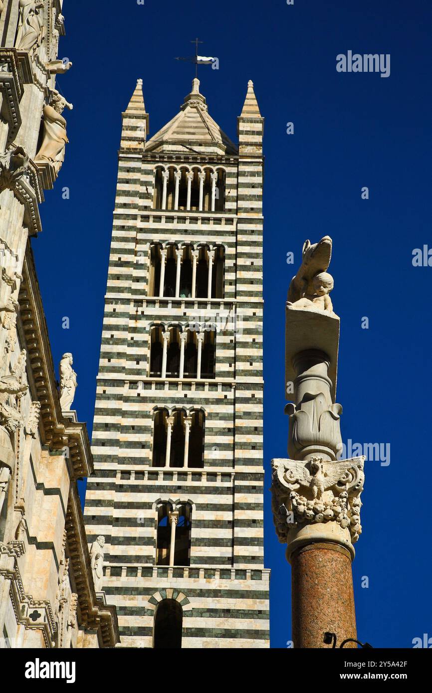 Gothic romanesque hi-res stock photography and images - Alamy