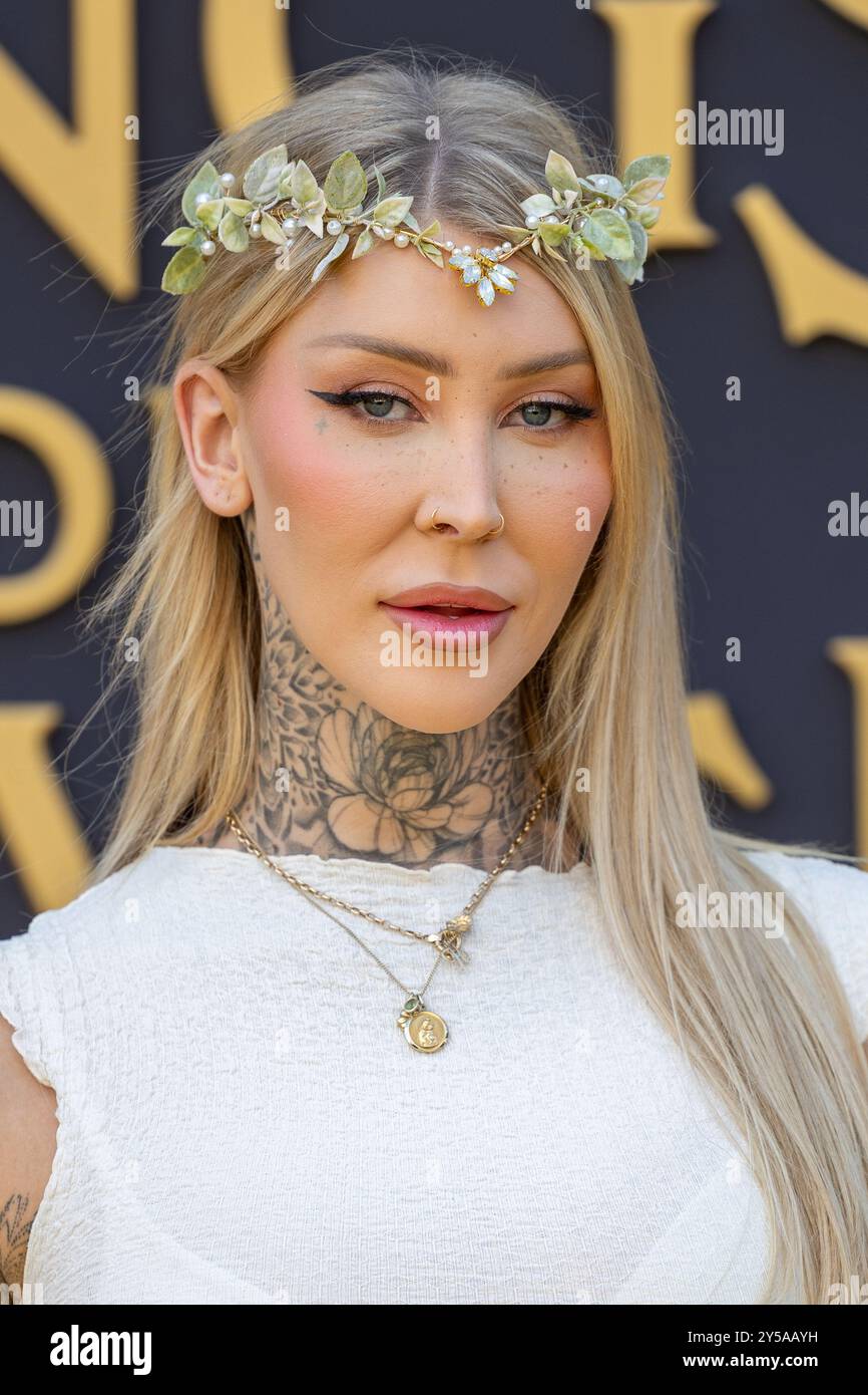 Jessie maya hi-res stock photography and images - Alamy