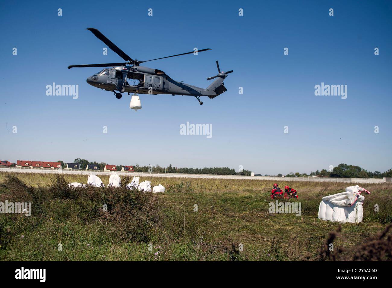 Situation of massive floods hi-res stock photography and images - Alamy