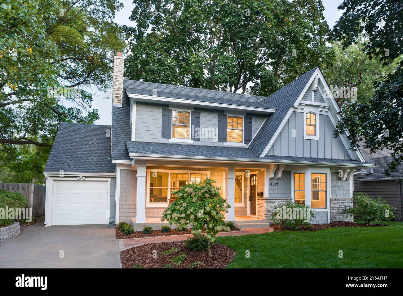 Shingle style house door hi-res stock photography and images - Alamy