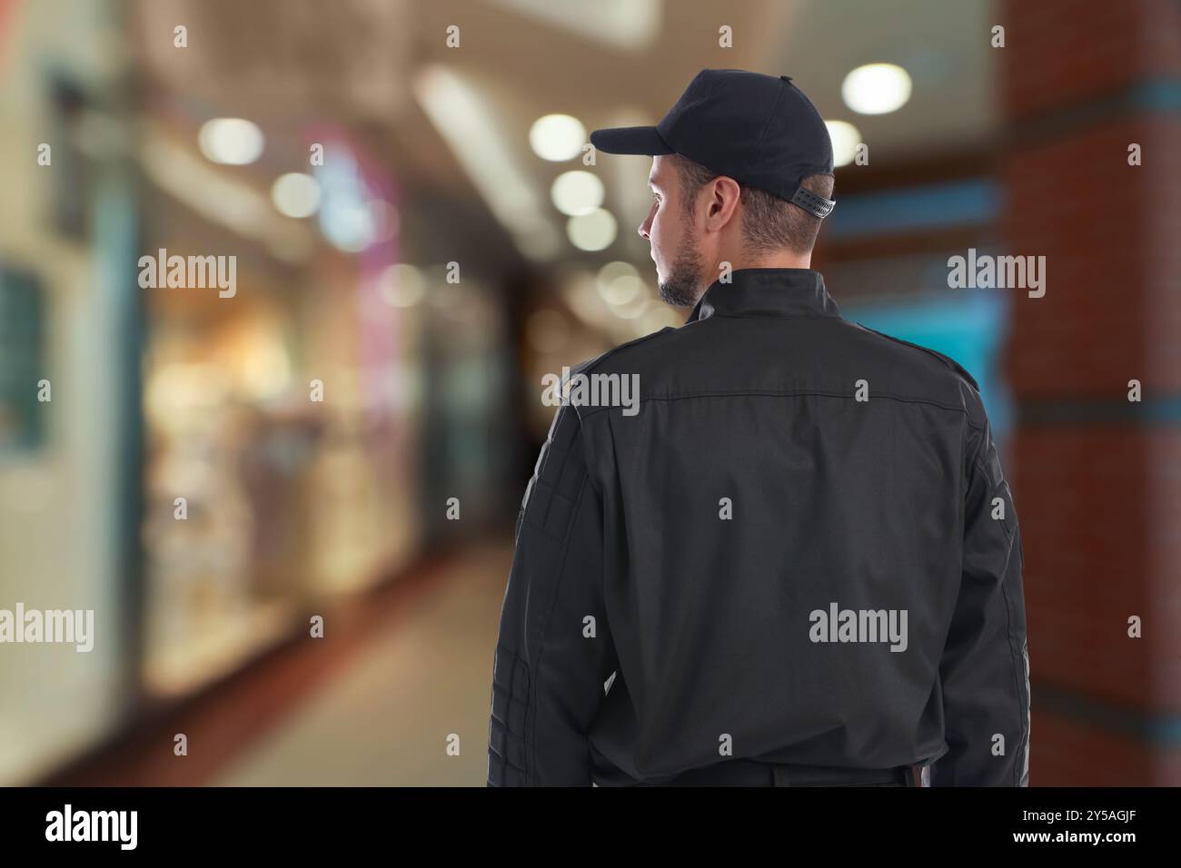 Mall security back hi-res stock photography and images - Alamy