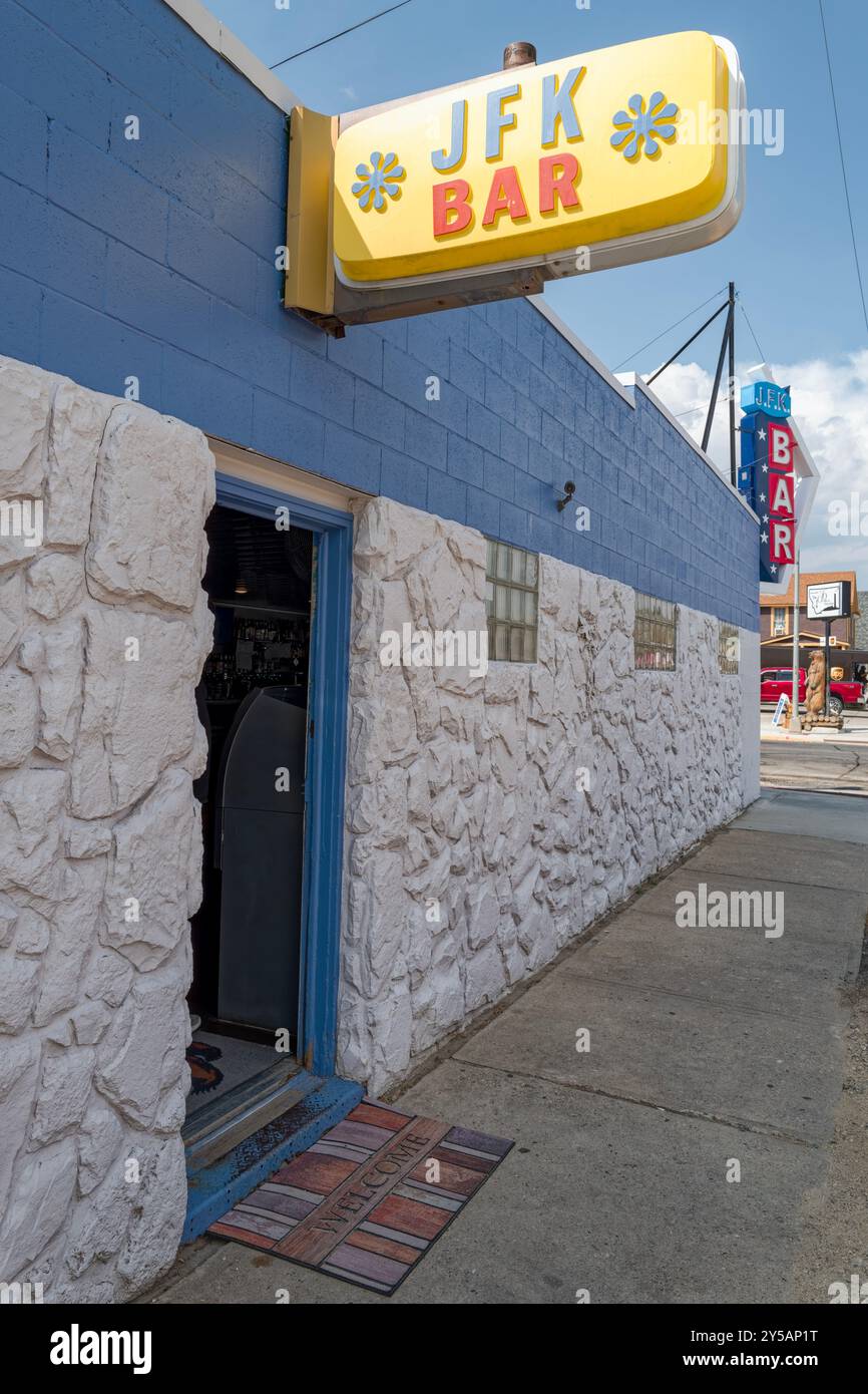 Jfk bar sign hi-res stock photography and images - Alamy