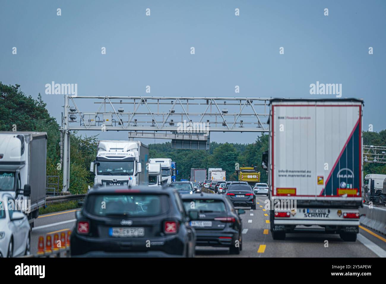 Convoy challenges hi-res stock photography and images - Alamy