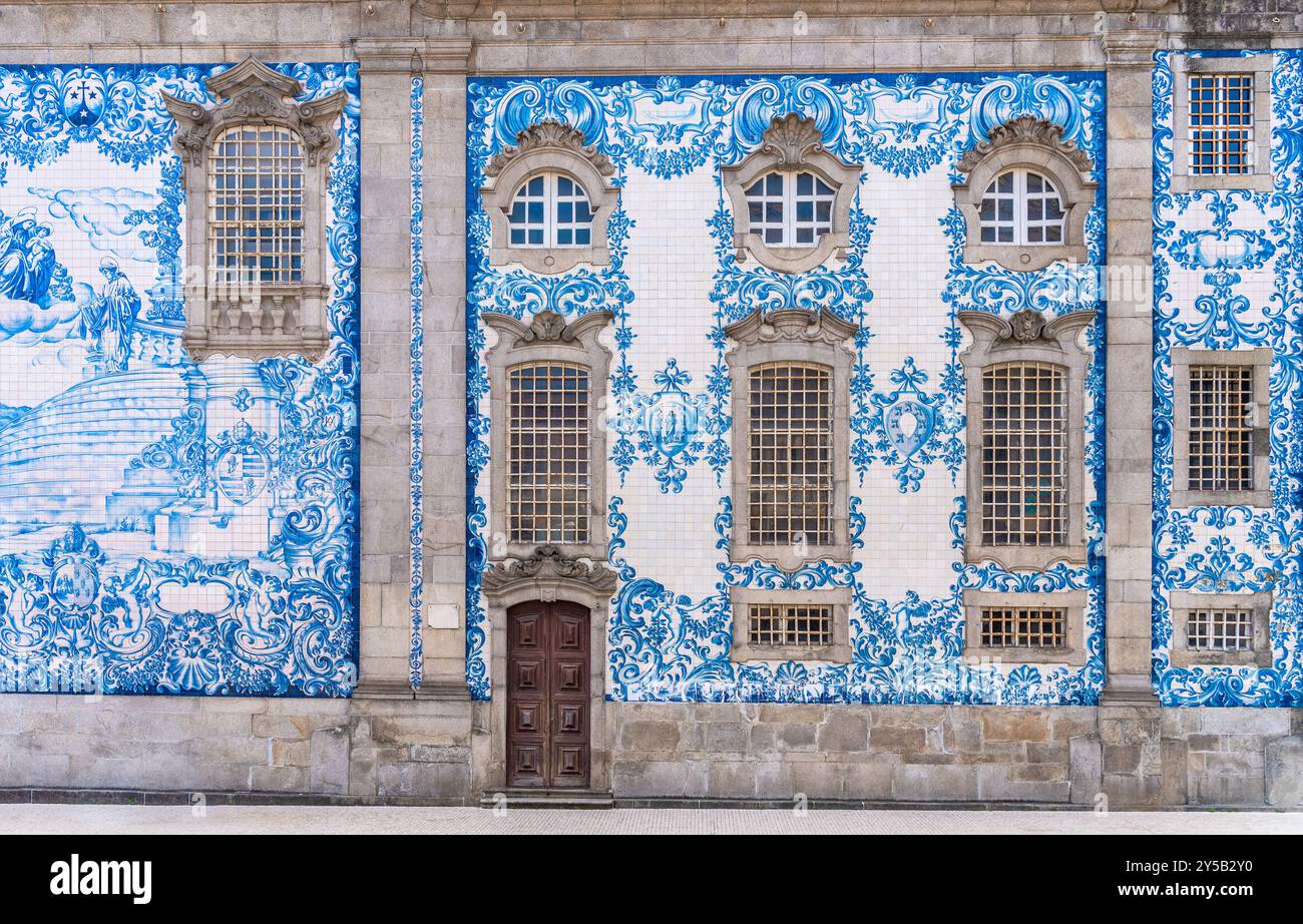 Portuga Porto l - Blue and white painting tiled wall - Tiles panel in ...