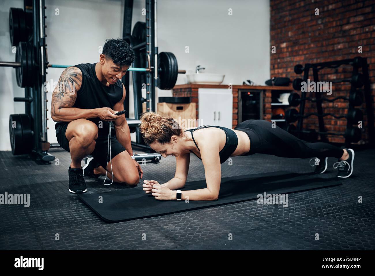 Push ups timer woman hi-res stock photography and images - Alamy